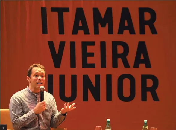 TOUR LITERÁRIA - PressReader