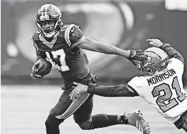 Panthers edge Bucs to claim NFC South lead - PressReader