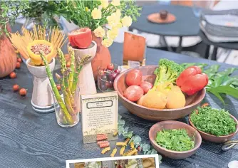 WEAVE A STORY AT YOUR TABLE - PressReader