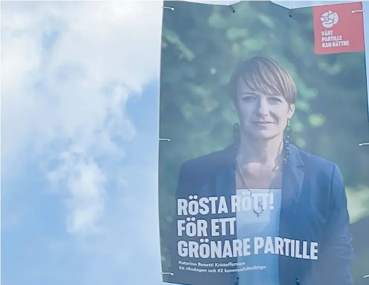 Partillebo­rna sågar partiernas valaffisch­er - PressReader