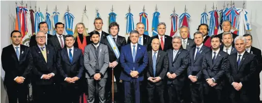 Milei firma el Pacto de Mayo en el Día de la Independen­cia de ...