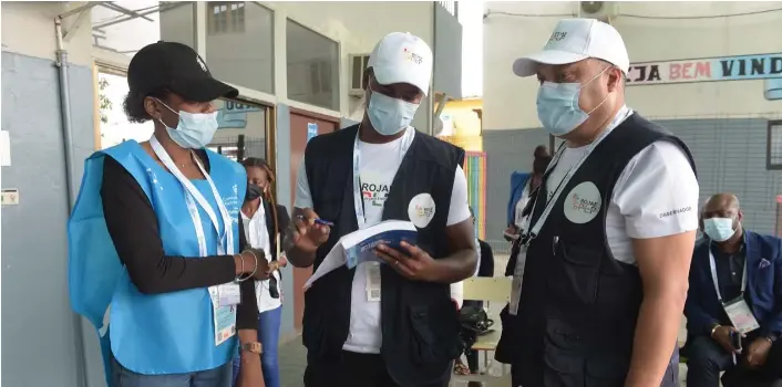 As eleições sob à lupa dos observador­es - PressReader