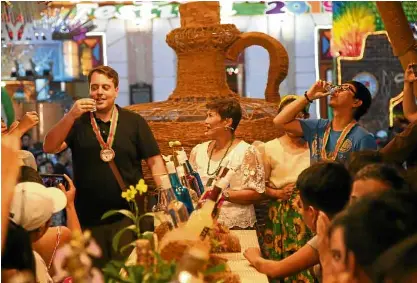 ROMANCING THE ‘LAMBANOG’: QUEZON TAPS ‘TAGAY’ AMBASSADOR­S - PressReader