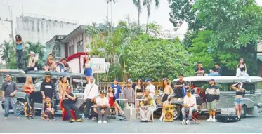 Fil-Am rapper MBNel shows what it’s like to be a popstar in new music ...