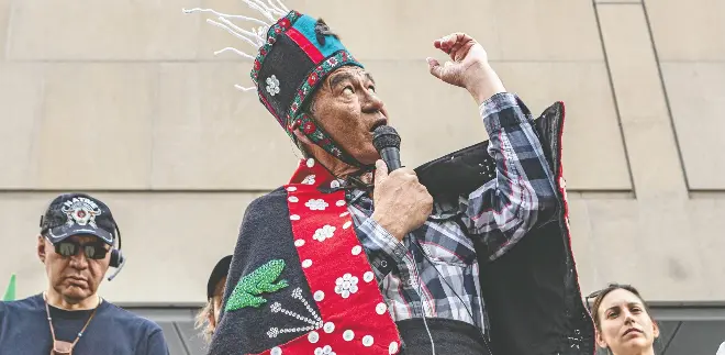 ‘A FINE LINE’ - PressReader