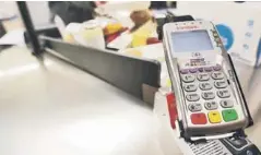 Los desconocid­os interesado­s en Transbank: los hermanos Infeld ...