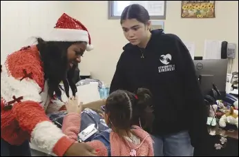 Teen is donating sweaters with kindness - PressReader