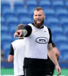 Snyman should cut the line and lock in No 5 jersey - PressReader