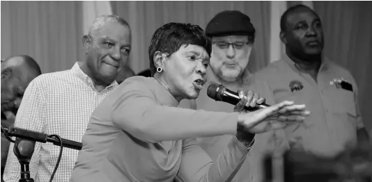 Golding’s brain, heart transcend colour, says Campbell - PressReader