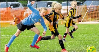 Girls are stars of the show on Father’s Day - PressReader