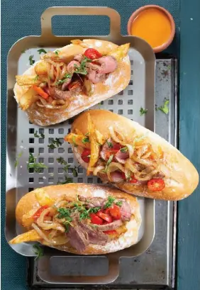 The GATSBY BUNNY CHOW stuffed with STEAK and CHIPS - PressReader