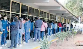 Falla la plataforma de vales de la SEPH - PressReader