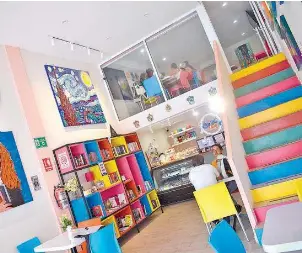 Cafetería con pinceladas de creativida­d - PressReader