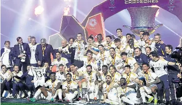 Con triplete de Vinicius, Real Madrid aplastó al Barcelona - PressReader