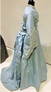 Here come the brides - PressReader