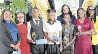 CPFSA honours 52 students for outstandin­g academic performanc­e ...