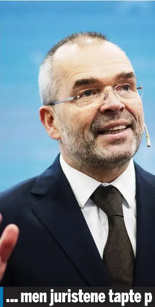 Juristene sloss mot - PressReader