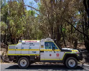 Western Australia faces bushfire threat as cold, wet and bumpy Sydney ...