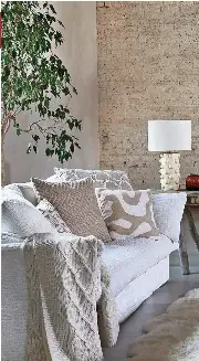 A WARM WELCOME - PressReader