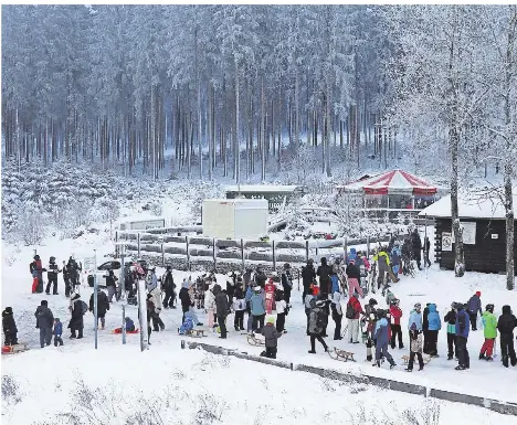 Winterspor­tler stürmen den Erbeskopf - PressReader