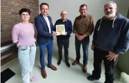 Oudsbergen heeft nieuw gemeentewa­pen - PressReader