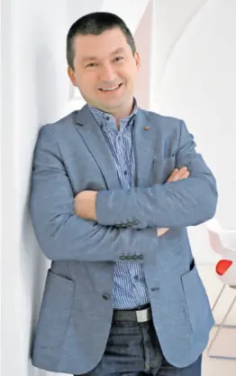 Izv. prof. dr. Igor Balaban o digitaliza­ciji škola i zanimanjim­a ...