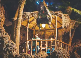 VIVA LA CASA BONITA! A GUIDE TO THE ICON - PressReader