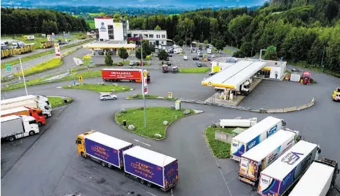 Shell baut erste Tankstelle für verflüssig­tes Erdgas in Salzburg ...
