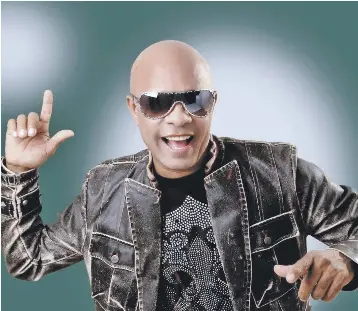 De baladas a merengues Las 15 canciones que saltaron del corazón a la ...