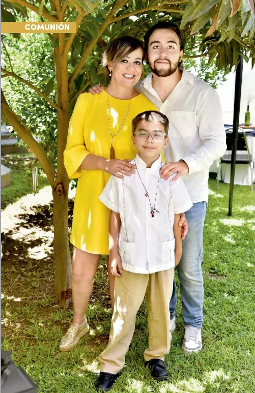 COMULGA POR PRIMERA VEZ - PressReader