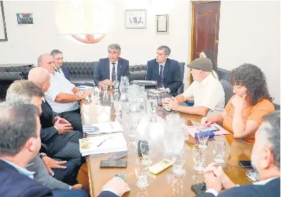 Pasó el verano y no hay acuerdo - PressReader