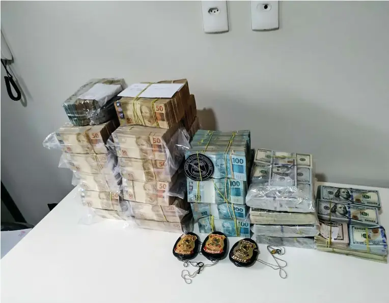 SIGA O DINHEIRO - PressReader