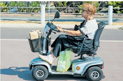 Müssen Scooter draußen bleiben? - PressReader