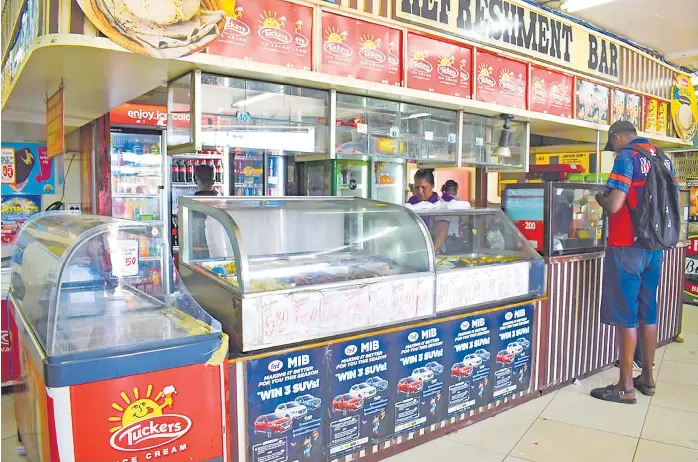 Don’t miss their anniversar­y sale - PressReader