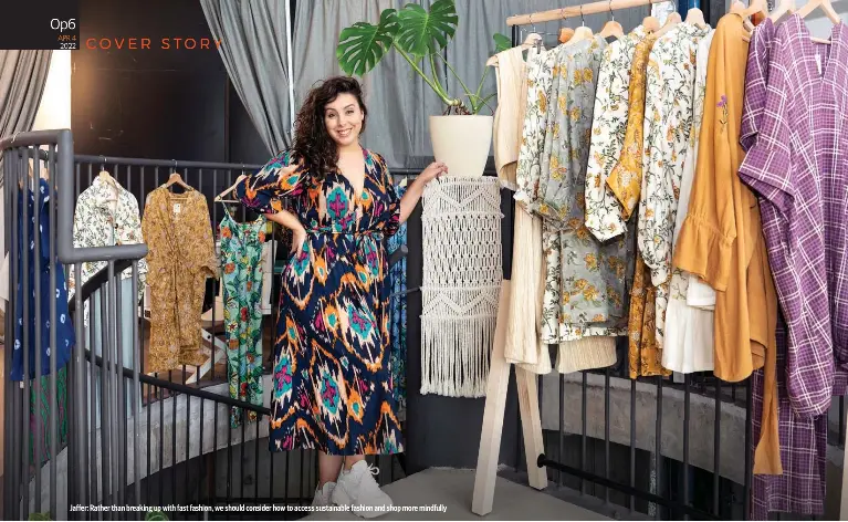 FASHIONING A SUSTAINABL­E WARDROBE - PressReader