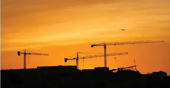 Constructi­on industry sees dip in confidence - PressReader