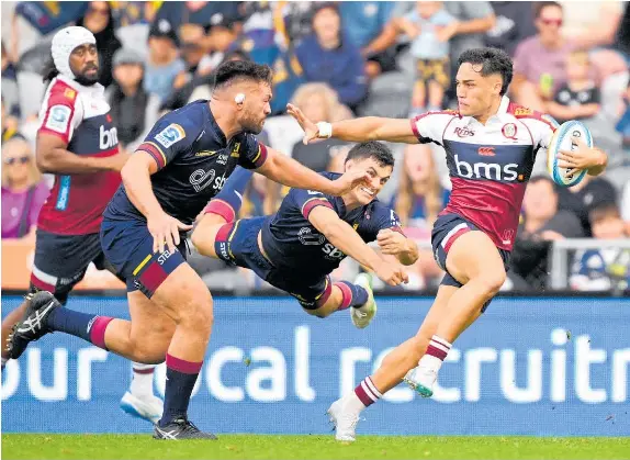 Hiccup Highlander­s left Reds-faced at home - PressReader