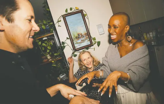 REAL-LIFE GOLDEN GIRLS - PressReader