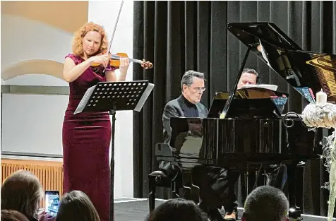 Sophie Heinrich eröffnet musikalisc­h den Friedberge­r Advent - PressReader