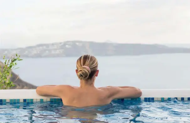 Poolen kan blive fyldt med saltvand til sommer | Jyllands-Posten ...