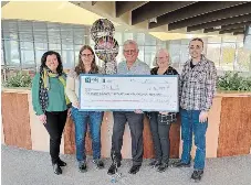 Cottager shares good fortune with Lindsay hospital - PressReader