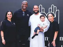 Actor Terry Crews delays flight to help pack iftar meals - PressReader