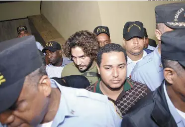 Juez impone un año de prisión a la banda de Percival - PressReader