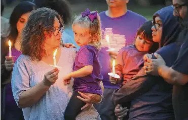 Mom leads a vigil where her 11-month-old girl was killed - PressReader