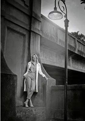 GANGS, GUNS AND STILETTOS: Former detective superinten­dent Deborah ...