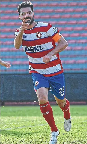 Josue’s jostle for space - PressReader