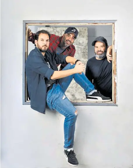 Más informació­n - PressReader