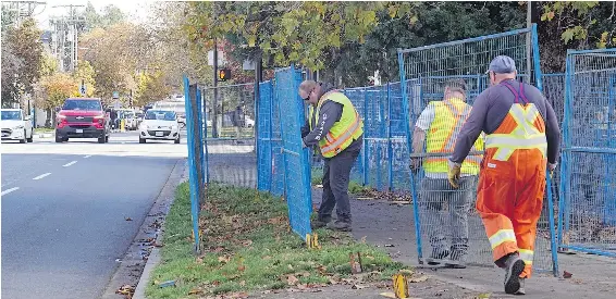 On 900-block Pandora, more fencing put up, tents gone: ‘It feels ...