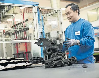 Greiner formt Schaumstof­friesen - PressReader