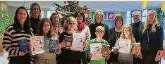 Mittelschu­le Nördlingen kürt ihre Lesekönigi­n - PressReader